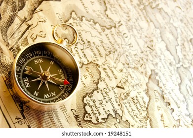 Compass Stock Photo 19248151 | Shutterstock