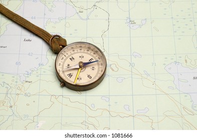Political Map World Compass: เวกเตอร์สต็อก (ปลอดค่าลิขสิทธิ์) 295310651 ...