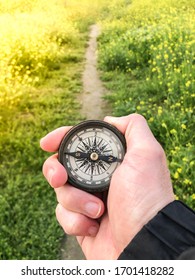 139 Search And Rescue Compass Images, Stock Photos & Vectors | Shutterstock