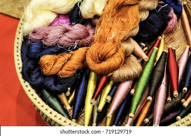 Complex Thai Silk Making Process the Stock Photo 719129719 | Shutterstock