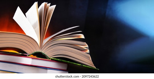 12,517 Book lying open Images, Stock Photos & Vectors | Shutterstock