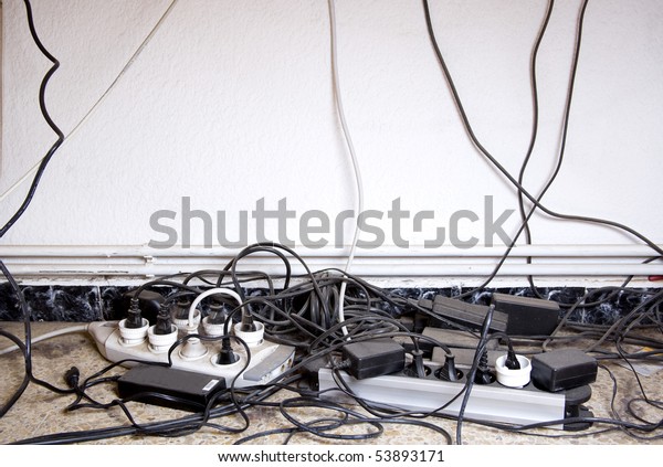 Computer Cable Clutter Home Stock Photo 53893171 | Shutterstock