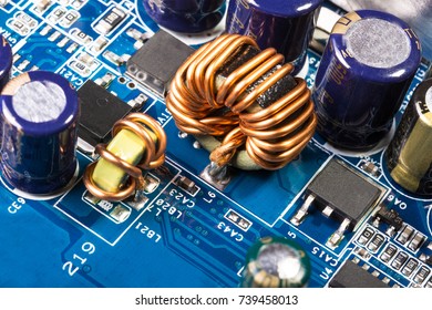 367 Circuit Induction Coil Capacitor Images, Stock Photos & Vectors ...