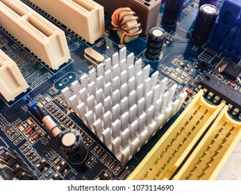 Computer Main Board Stock Photo 1073114690 | Shutterstock
