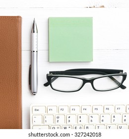 Computer Sticky Note Over Office Table Stock Photo 327242018 | Shutterstock