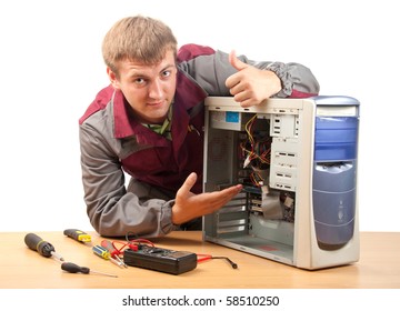 1,656 Computer repair guy Images, Stock Photos & Vectors | Shutterstock
