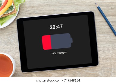 12,568 Charged tablet Images, Stock Photos & Vectors | Shutterstock