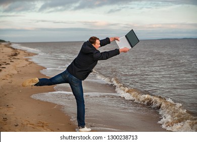 3,794 Laptop throwing Images, Stock Photos & Vectors | Shutterstock