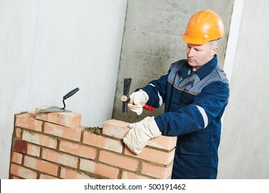 Construction Mason Worker Bricklayer Stock Photo 500191462 | Shutterstock