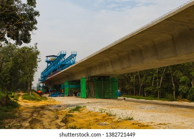 Pier segment Images, Stock Photos & Vectors | Shutterstock