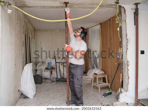 Construction Worker Placing First Pillar Prop Stock Photo 2002632563 ...