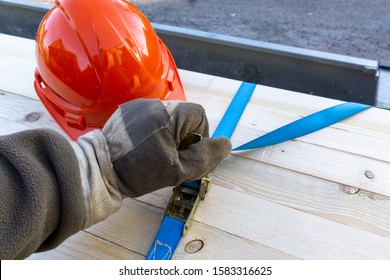795 Lashing truck Images, Stock Photos & Vectors | Shutterstock