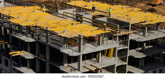Construction Workers Installing Mounting Horizontal Formwork Stock ...