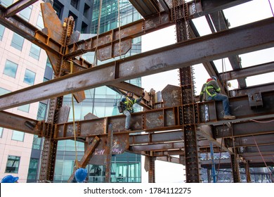 Construction Workers Welding Steel Frame Skyscraper Stock Photo ...