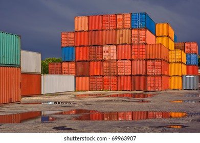 13,987 Orange shipping container Images, Stock Photos & Vectors ...