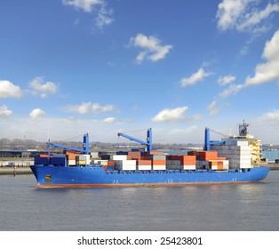 Container Ship Stock Photo 25423801 | Shutterstock