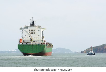 Container Ship Stock Photo 478252159 | Shutterstock