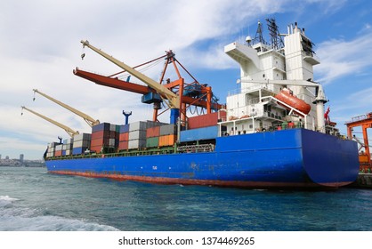 Container Ship Loading Port Stockfoto 1374469265 | Shutterstock