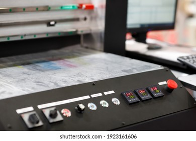 2,660 Control Panels Wide Images, Stock Photos & Vectors | Shutterstock
