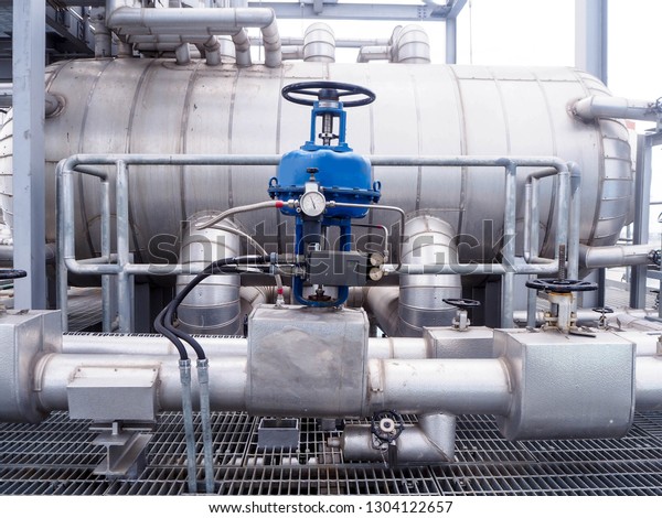 Control valve for control flow and pressure of process condition such ...