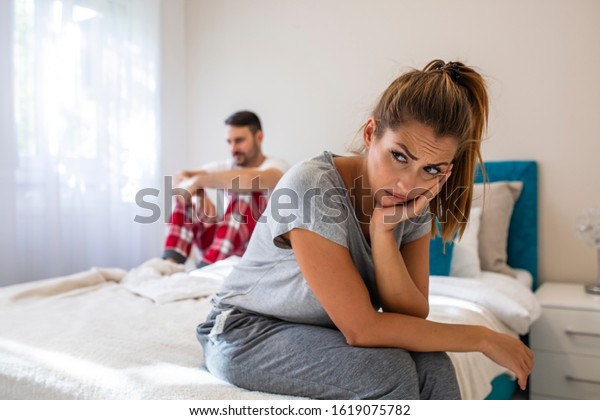Couple Having Relationship Problems Young Couple Foto de stock ...