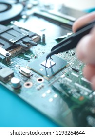 Cpu Assemble Process Stock Photo 1193264644 | Shutterstock