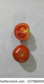 Cross Section View Tomato Stock Photo 1575860428 | Shutterstock