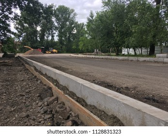 Curb Stone Installation Process Stock Photo 1128831323 | Shutterstock