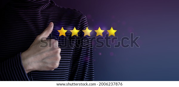 Customer Experience Concept Happy Client Giving Stock Photo 2006237876 ...