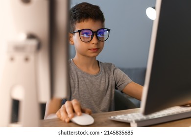 2,059 Little programmer Images, Stock Photos & Vectors | Shutterstock
