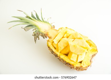 77,420 Pineapple cut Images, Stock Photos & Vectors | Shutterstock
