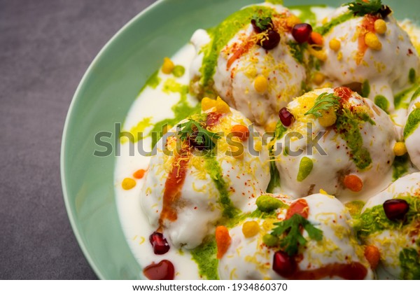 Dahi Vada Bhalla Type Chaat Originating Stock Photo 1934860370 ...