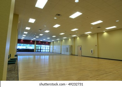 9,415 Dance studio interior Images, Stock Photos & Vectors | Shutterstock