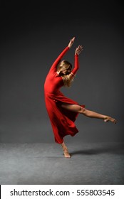 127,106 Red dancer Images, Stock Photos & Vectors | Shutterstock