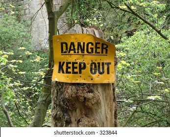 Danger Keep Out Stock Photo 323844 | Shutterstock