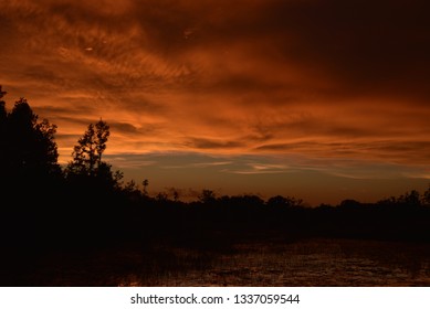 Dark Deep Sunset Stock Photo 1337059544 | Shutterstock
