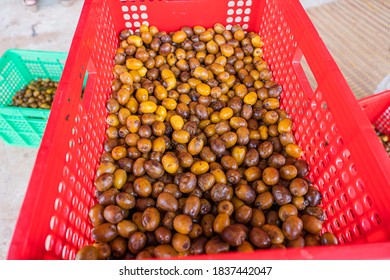 821 Dates fruit packaging Stock Photos, Images & Photography | Shutterstock