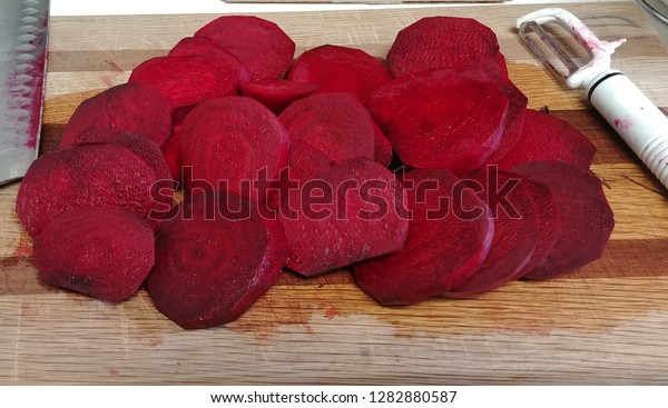 Deep Red Delicious Beets Stock Photo 1282880587 | Shutterstock