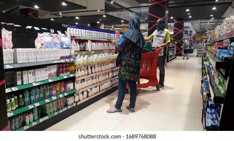 11,555 Indonesia supermarket Stock Photos, Images & Photography ...