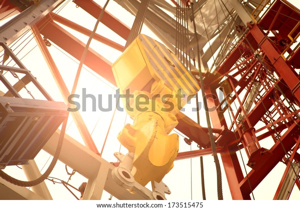 Derrick Stock Photo 173515475 | Shutterstock