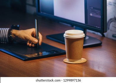 Desktop Side View Computer Graphics Tablet Stock Photo 1299897148 ...