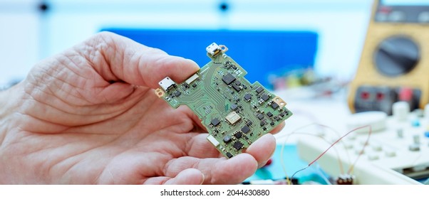 9,856 Advanced electronic devices Images, Stock Photos & Vectors ...