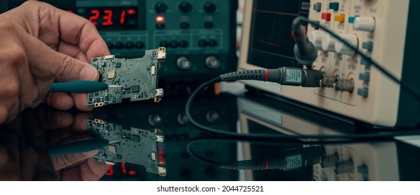 9,856 Advanced electronic devices Images, Stock Photos & Vectors ...
