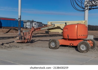 630 Self propelled construction machine Images, Stock Photos & Vectors ...