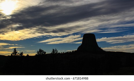 424 Devils Tower Sunset Images, Stock Photos & Vectors | Shutterstock