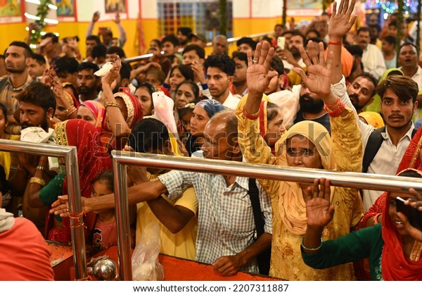 Devotees Arriving Every Corner World During Stock Photo 2207311887 ...