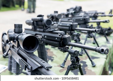 Different Types Machine Guns: foto de stock (editar ahora) 1095658442