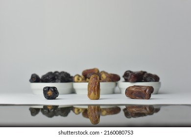 Different Types Saudi Dates Stock Photo 2160080753 | Shutterstock