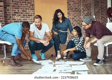 831 Difficult team meeting Images, Stock Photos & Vectors | Shutterstock