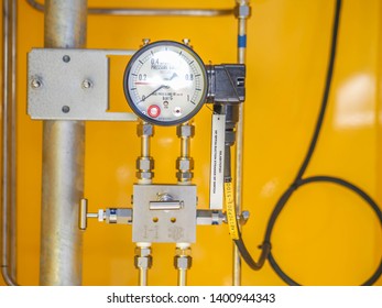 10 Diff pump Images, Stock Photos & Vectors | Shutterstock